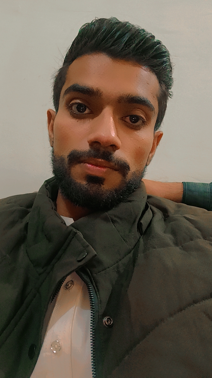 Umar Tahir - Growthify.Pk