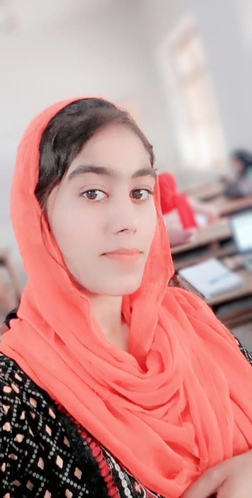 Amna Ashfaq - Growthify.Pk